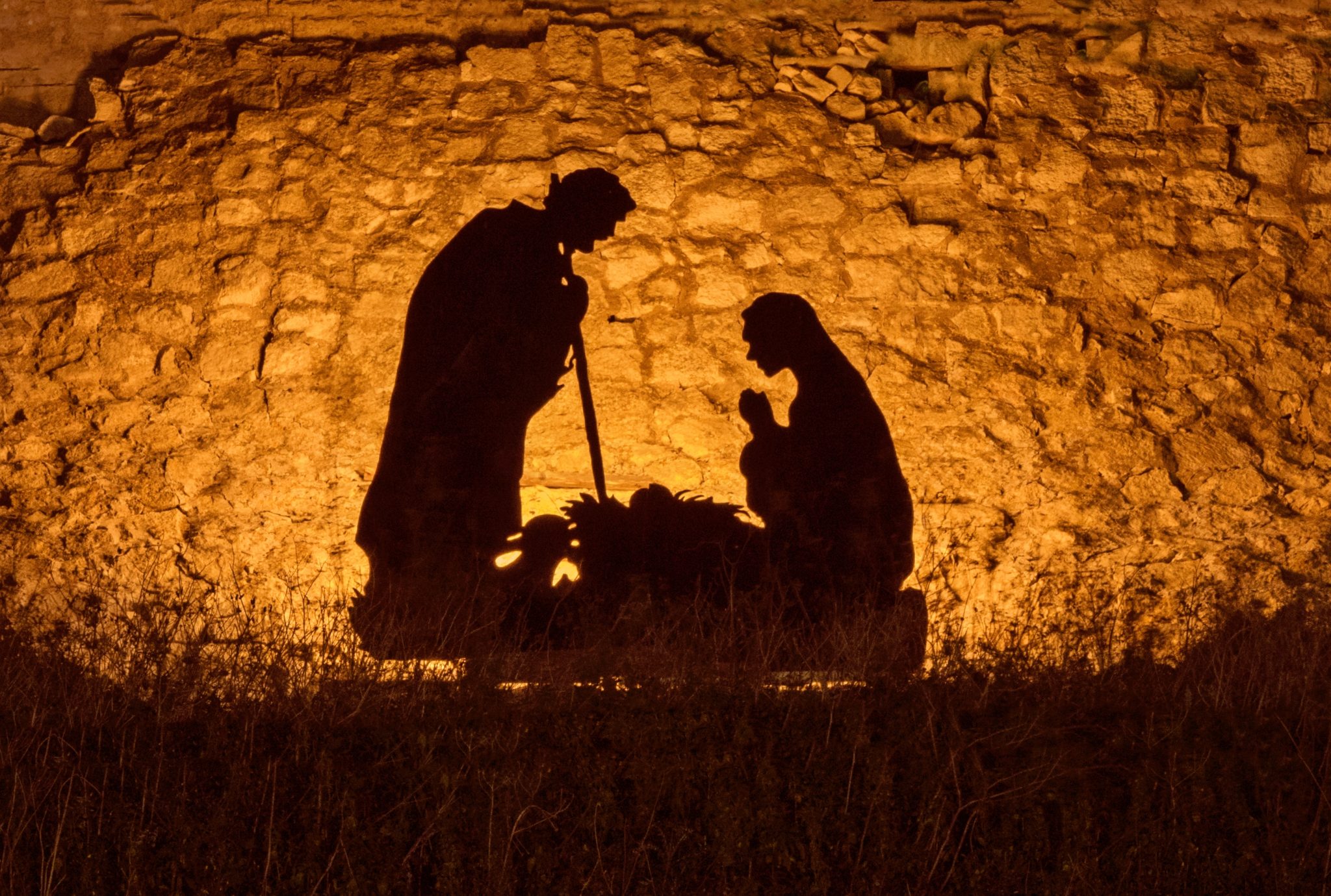 11 Bible Verses That Teach Us About God's Love